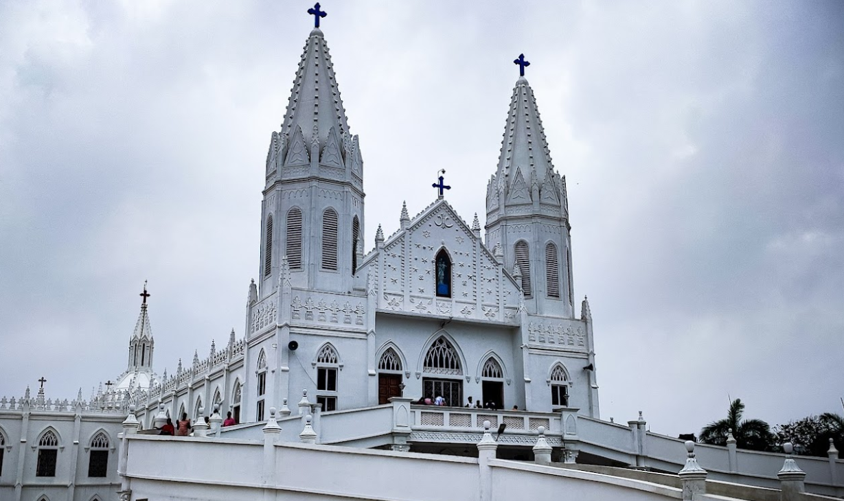 Annai Velankanni Church Shrine, Tamil Nadu Guide 2023
